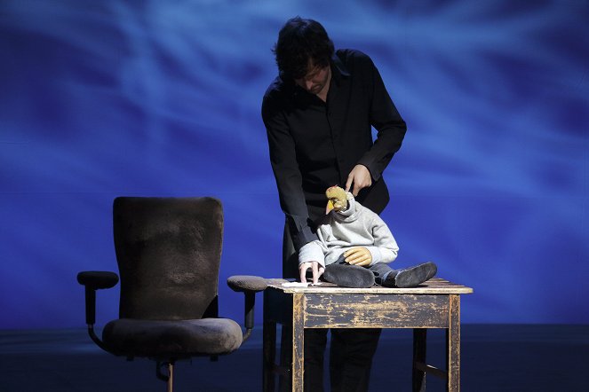 Michael Hatzius: "Die Echse" (2013) | ČSFD.cz