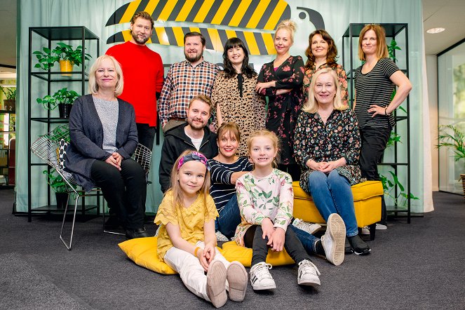 Heinähattu, Vilttitossu ja ärhäkkä koululainen (2020) | Galerie - Promo ...