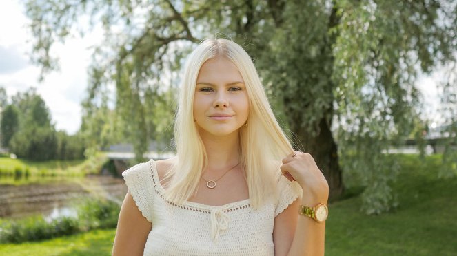 Jennifer Erica (2020) | Galerie - Promo | ČSFD.cz