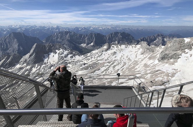 Alpenjuwelen – Zu Fuß von der Zugspitze nach Bozen (2020) | Galerie - Z ...