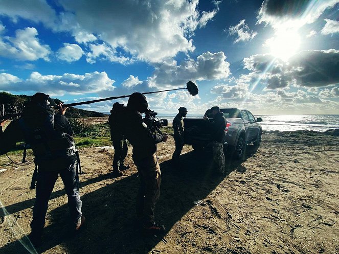 Metal Detective (2020) | Galerie - Z natáčení | ČSFD.cz