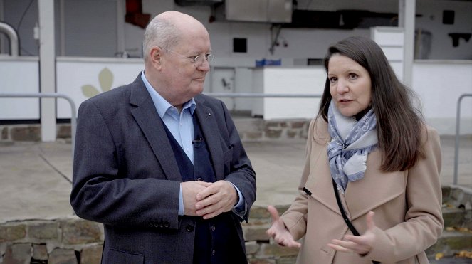 Rheinhotel Dreesen - Das Weiße Haus am Rhein (2022) | Galerie - Z filmu ...