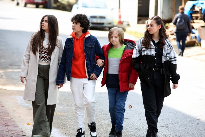 Tozkoparan İskender - Season 2 (S02) (2021) | Galerie - Ze série | ČSFD.cz