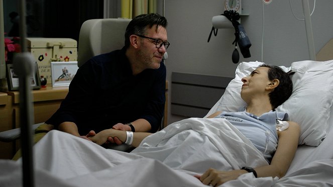 Touching Infinity (2020) | ČSFD.cz