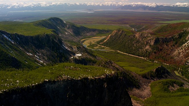 Yellowstone, americká tikající bomba (2022) | Galerie - Z filmu | ČSFD.cz