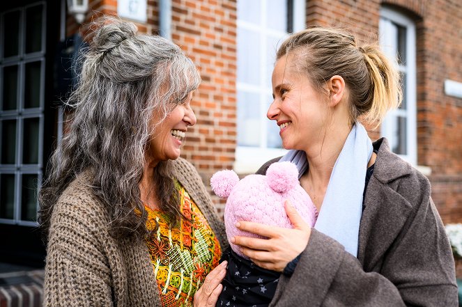 Mona & Marie - Ein etwas anderer Geburtstag (2023) | Galerie - Z filmu ...