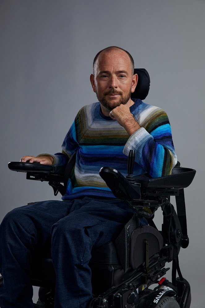 David Holmes: Chlapec, který přežil (2023) | Galerie - Promo | ČSFD.cz