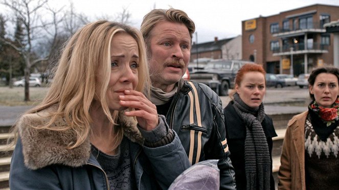 Hjem - Season 2 (S02) (2013) | Galerie - Ze série | ČSFD.cz