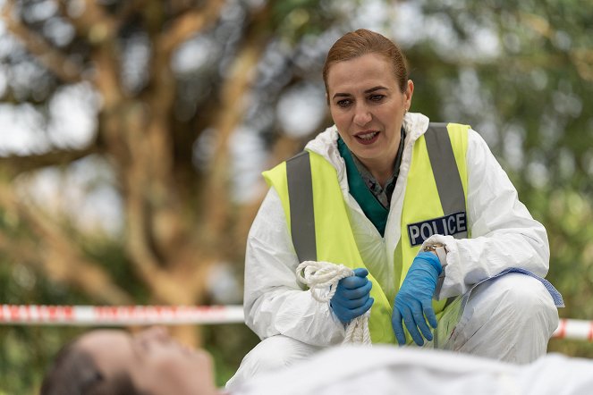 The Brokenwood Mysteries - Nun of the Above (S09E03) (2023) | ČSFD.cz