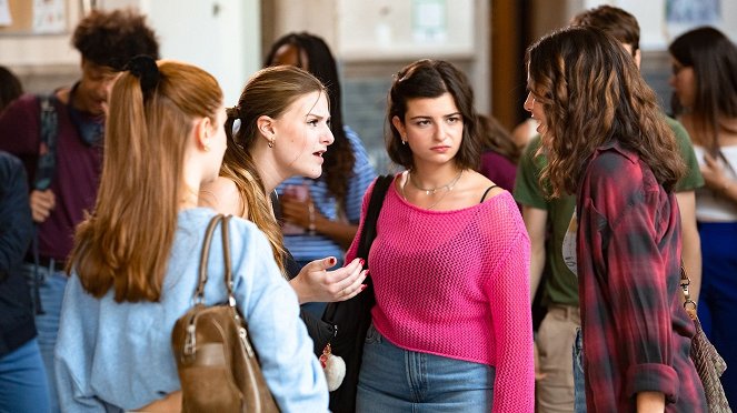 Neboj, jsem v pohodě (2024) | Galerie - Z filmu | ČSFD.cz