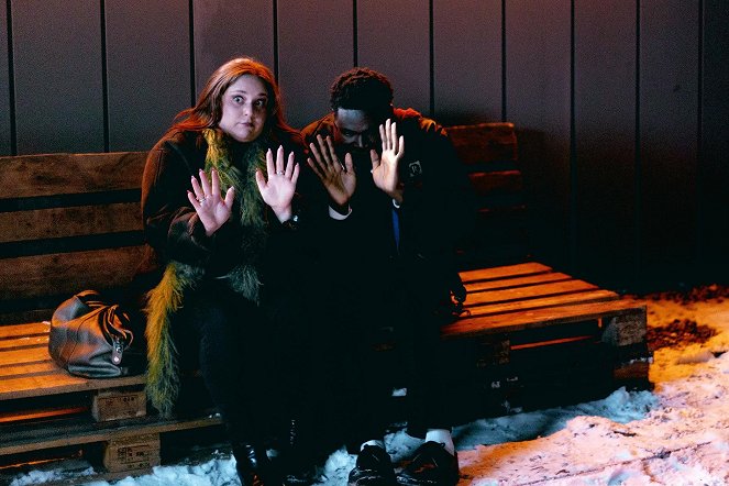 Angemessen Angry - Von Ende und Anfang (E01) (2024) | Tvůrci | ČSFD.cz