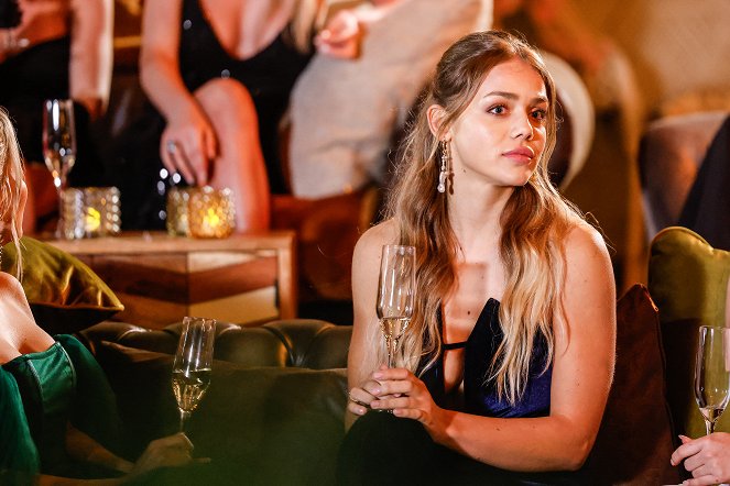 Bachelor Česko - Série 1 (S01) (2024) | Galéria - Zo série | ČSFD.sk