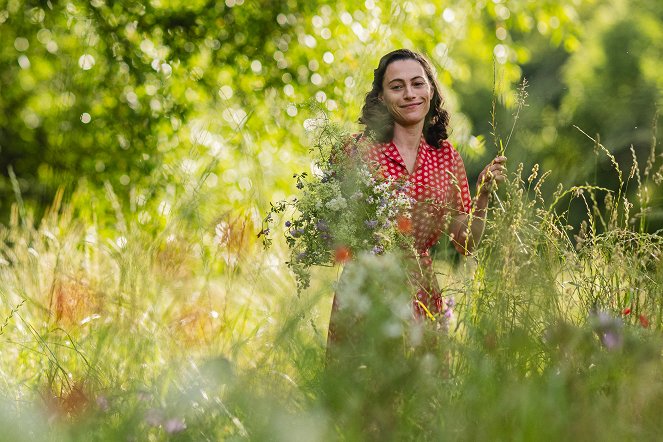 Studna (2025) | Galerie - Ze seriálu | ČSFD.cz