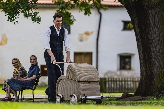 Studna (2025) | Galerie - Ze seriálu | ČSFD.cz