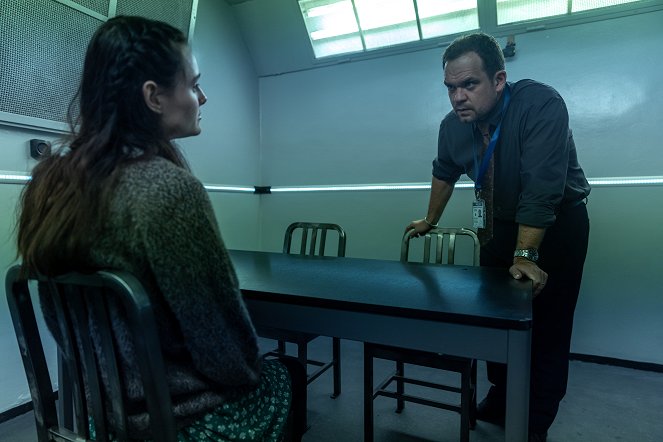 Den Šakala (2024) | Galerie - Ze seriálu | ČSFD.cz