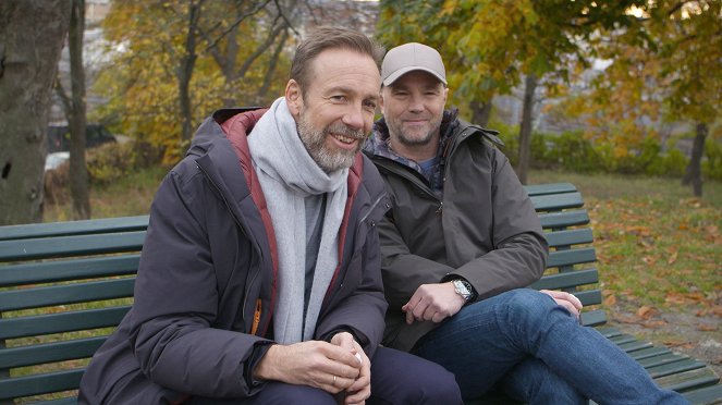 Thomas Giertsen: Helt perfekt (2011) | ČSFD.sk