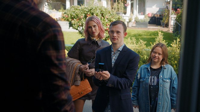 Cammo - «Viking kjendis» og «Mobbepodde» (S03E01) (2025) | Gallery ...