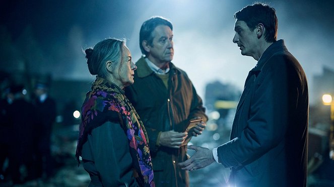 Lockerbie (2025) | Galerie - Ze seriálu | ČSFD.cz