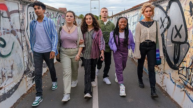 Phoenix Rise - Sassidy (S03E02) (2024) | ČSFD.cz