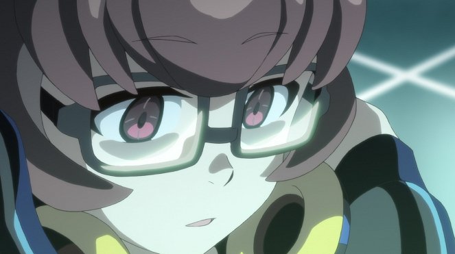 Punch Line - Punch Line (E12) (2015) | ČSFD.cz