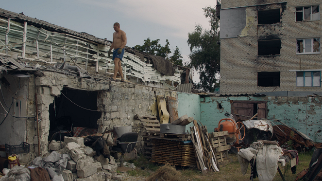 Bacha, život trvá! (2024) | Galéria - Z filmu | ČSFD.sk