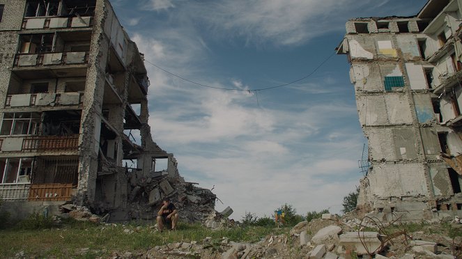 Bacha, život trvá! (2024) | Galéria - Z filmu | ČSFD.sk