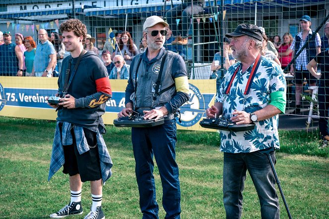 SOKO Linz - Flieger, grüß mir die Sonne (S04E04) (2025) | Galerie - Z ...