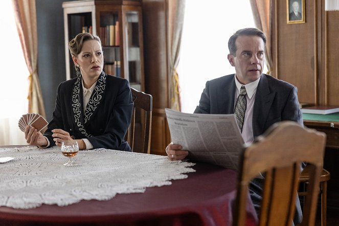Dunaj, k vašim službám - Vianočný špeciál (S12E15) (2025) | Galerie ...