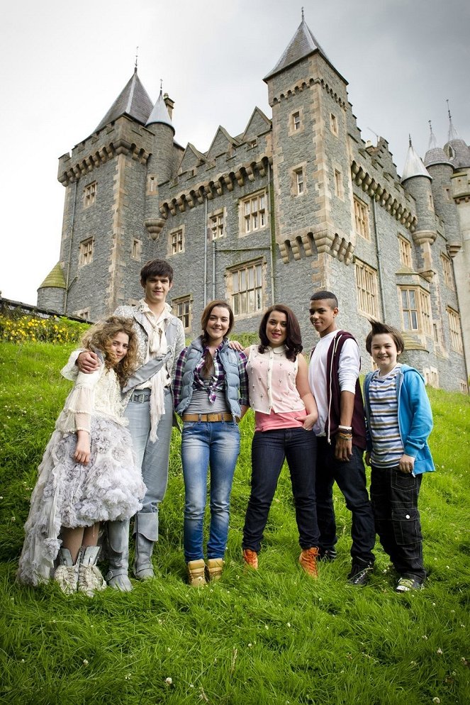 Dani's Castle (2013) | ČSFD.cz