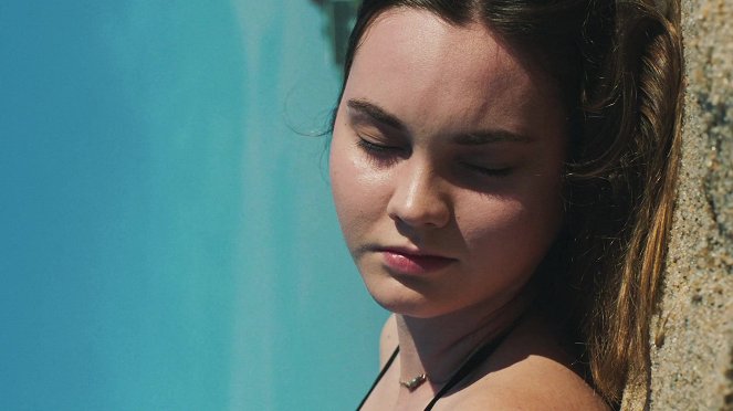 The Beach House (2019) | ČSFD.cz