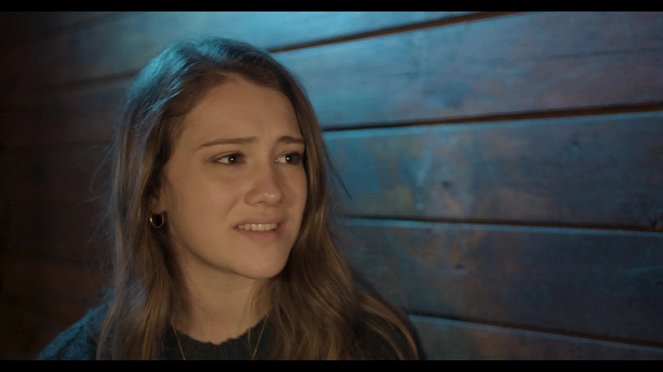 Unwrapping Christmas (2020) | ČSFD.cz