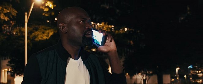 Lost Phoenix (2023) | ČSFD.cz