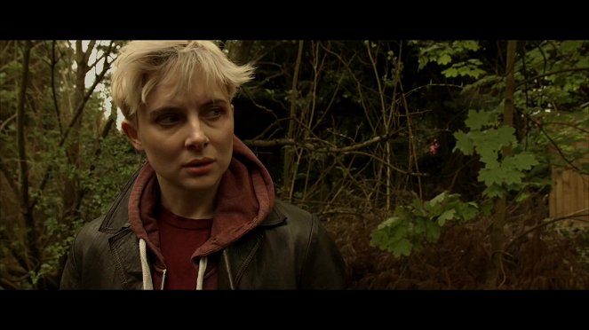 Dead Name (2024) | ČSFD.cz