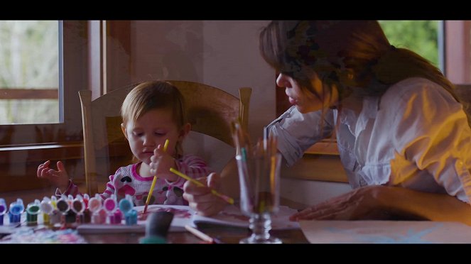 Not Broken (2021) | ČSFD.cz