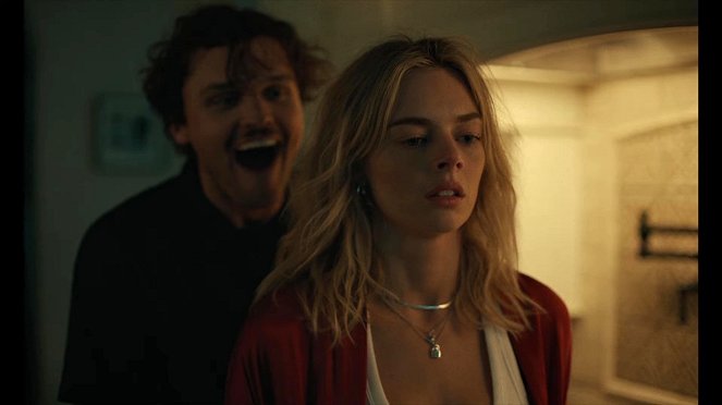 Borderline (2025) | Galerie - Z filmu | ČSFD.cz