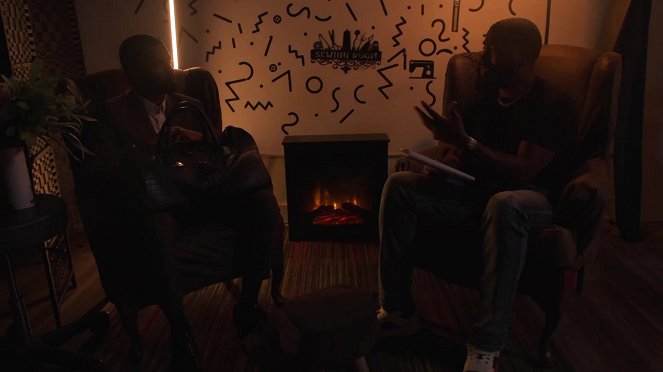 Threaded Lies (2025) | ČSFD.cz