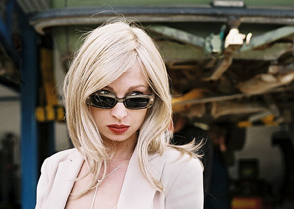 Blue Moon (2002) | ČSFD.cz