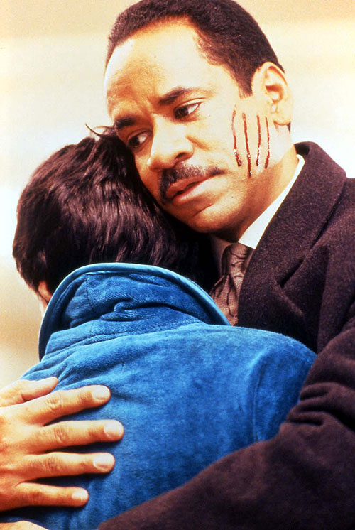 Perry Mason: The Case of the Silenced Singer (1990) | Creators | ČSFD.cz