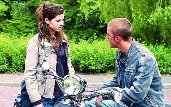 Afblijven (2006) | ČSFD.cz