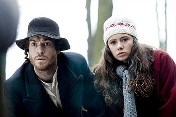 Básník války (2007) | ČSFD.cz