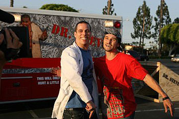 Dr. Steve-O (2007) | ČSFD.cz