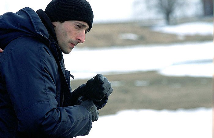 Svěrací kazajka (2005) | ČSFD.cz