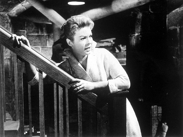 Mucha (1958) | ČSFD.sk