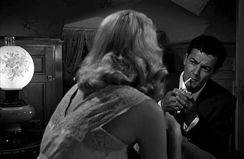 Shockproof (1949) | ČSFD.cz