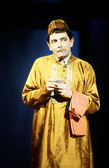 Rowan Atkinson živě (1992) | ČSFD.cz