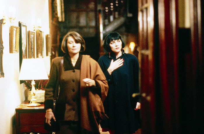 Zločiny podľa Mary Higgins Clarkovej: Dvojičky (1992) | ČSFD.sk