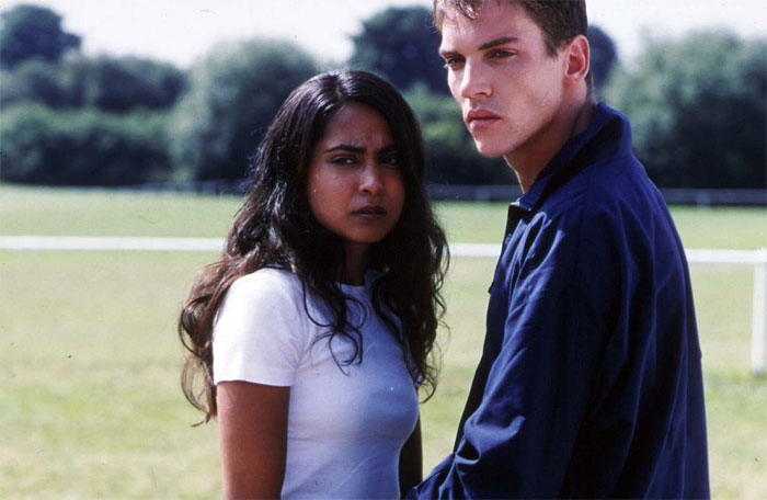 Podkręć jak Beckham (2002) | Ciekawostki - Ciekawostki | ČSFD.cz