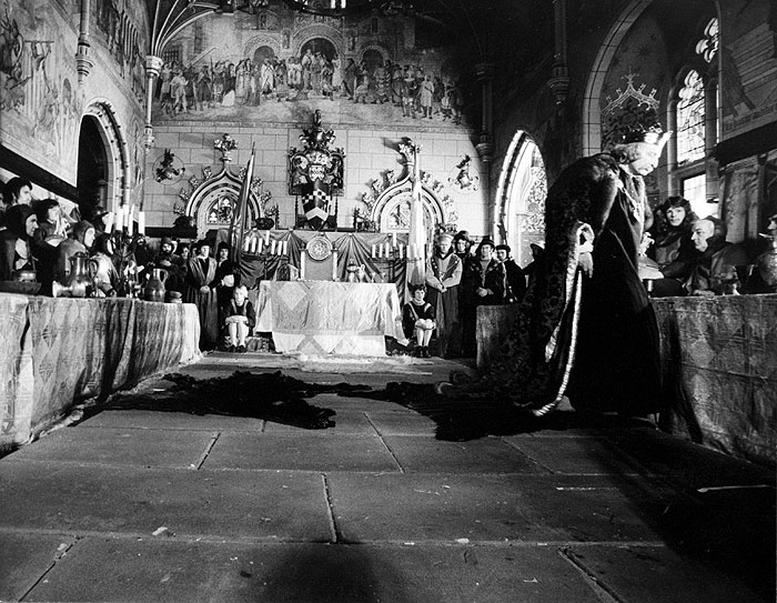 Sir Gawain a Zelený rytíř (1973) | Filmotheek | ČSFD.cz