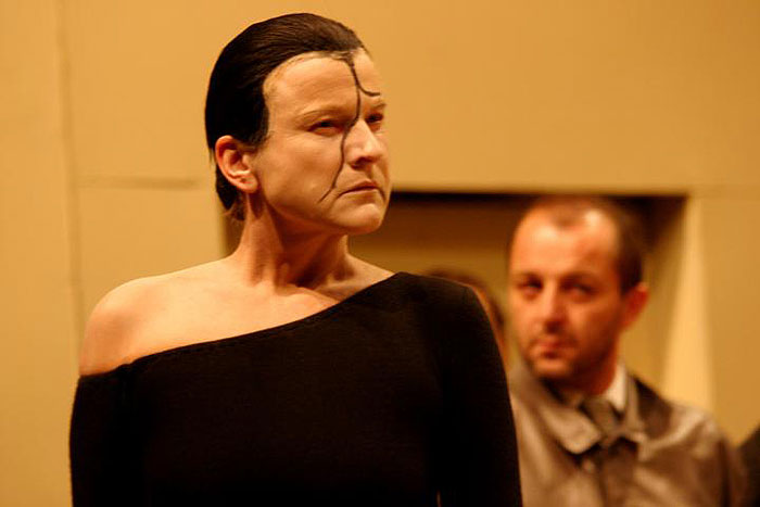 Raskolnikov: jeho zločin a jeho trest (2009) | ČSFD.cz