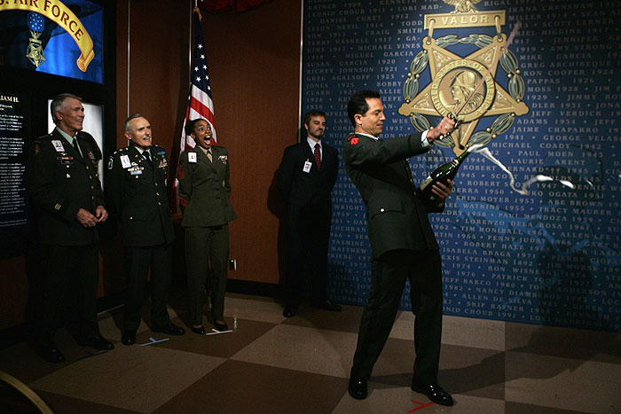 E-Ring (2005) | ČSFD.cz